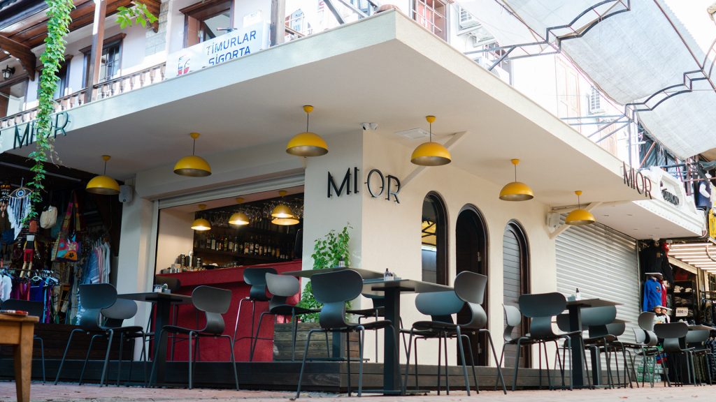 Cafe Mior – Kodek Construction
